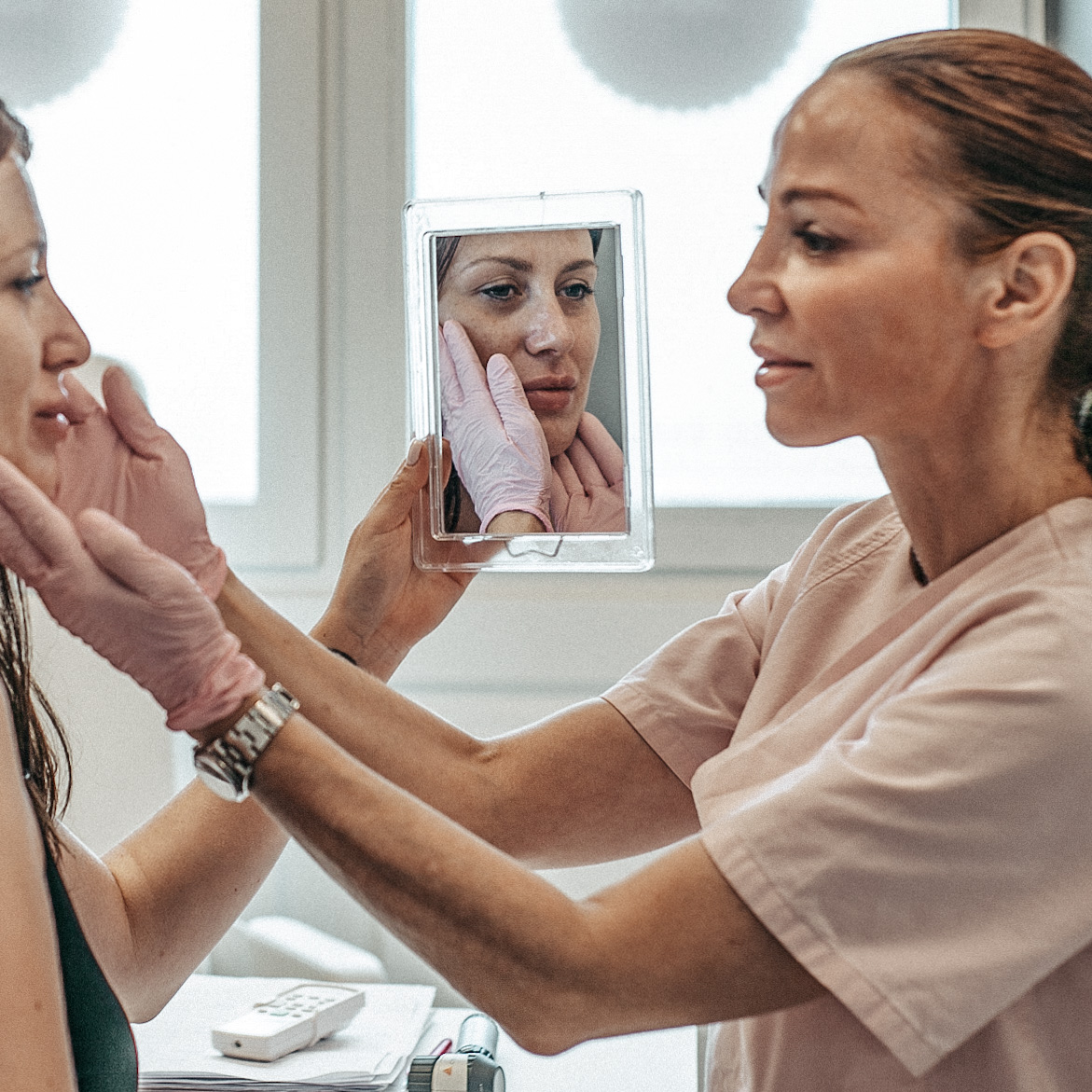 Hautarzt Wien - ästhetische Dermatologin Dr. Barbara Franz